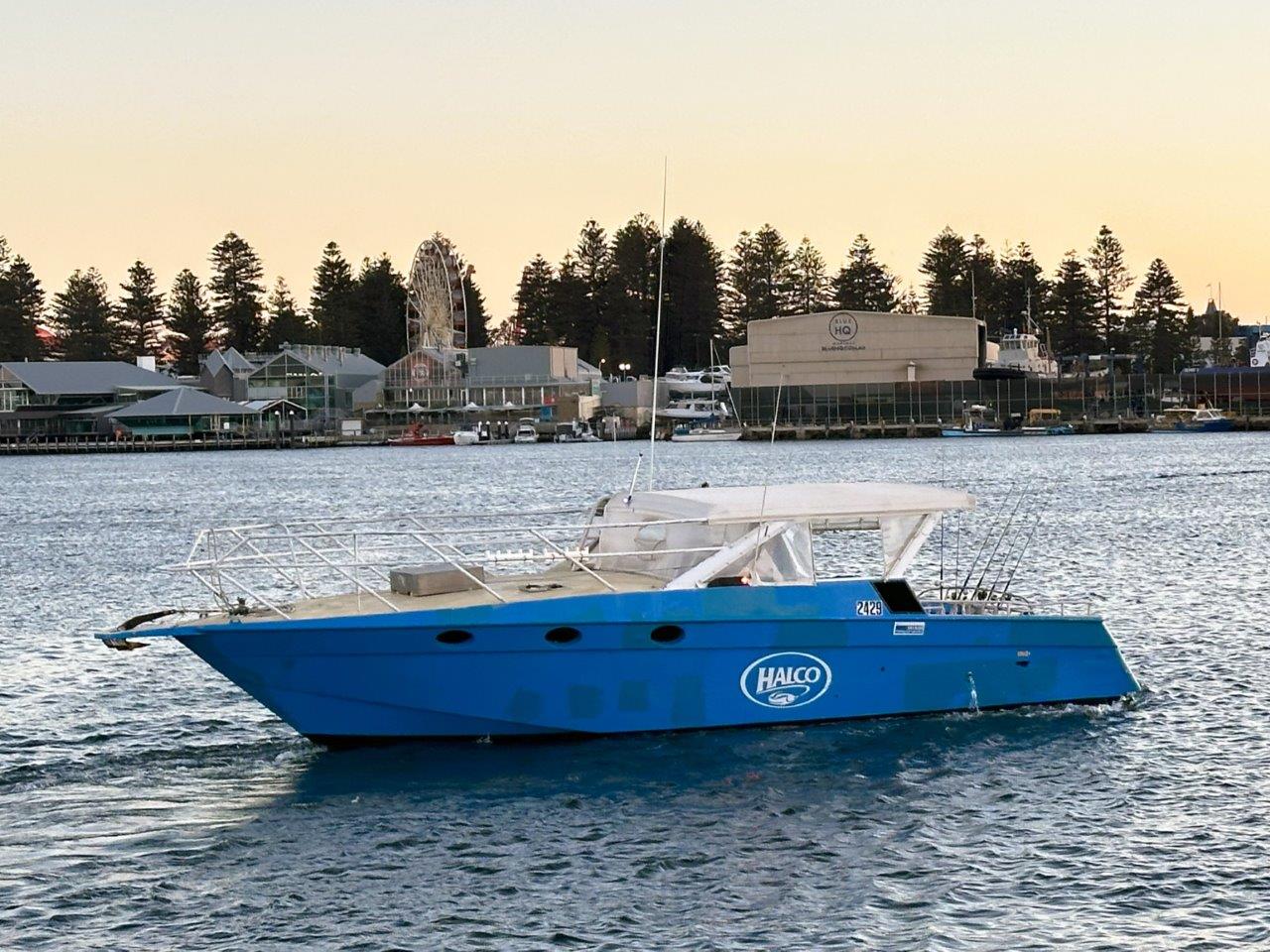 Perth Boat | 1000fish's Blog - Steve Wozniak's hunt for fish species
